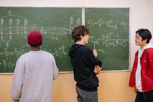 Top 10 Best High Schools In USA - SchoolRack